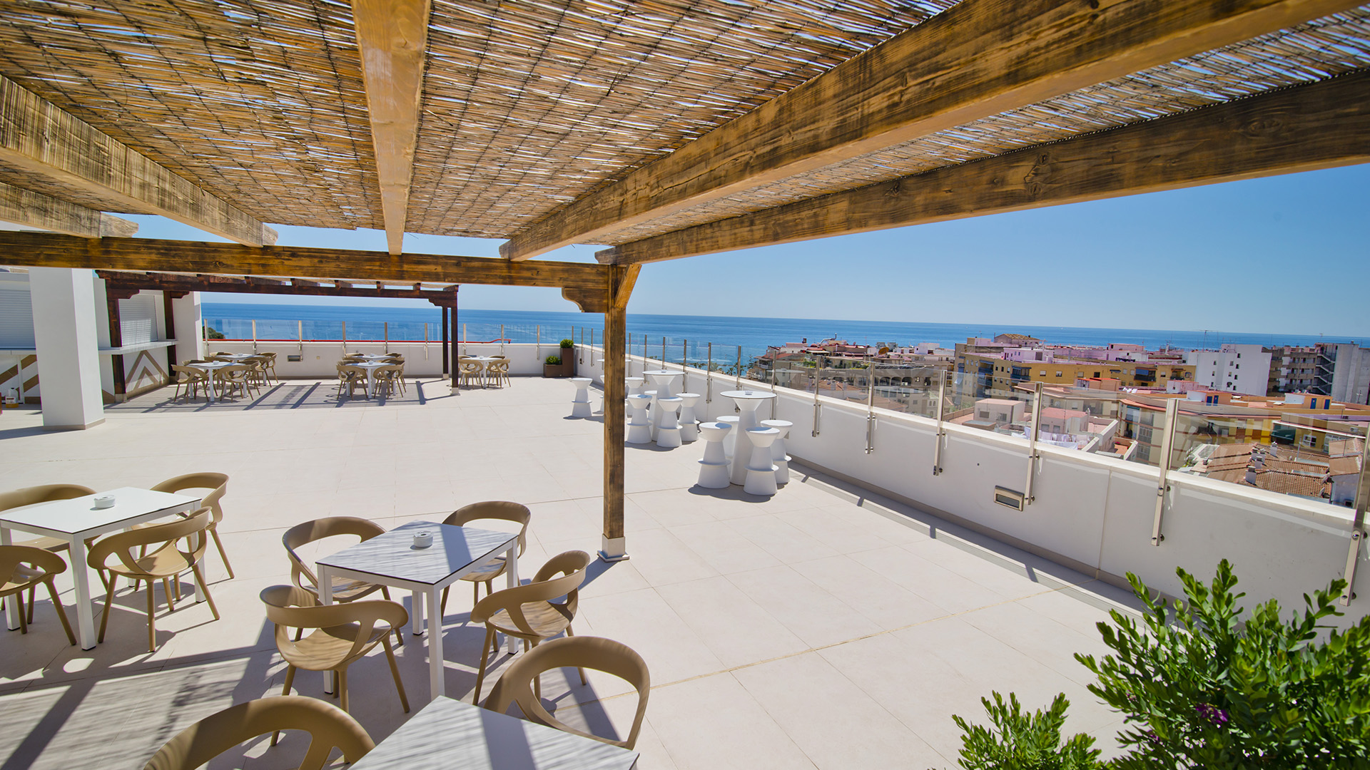 El Hotel - Hotel Bahía Almuñécar